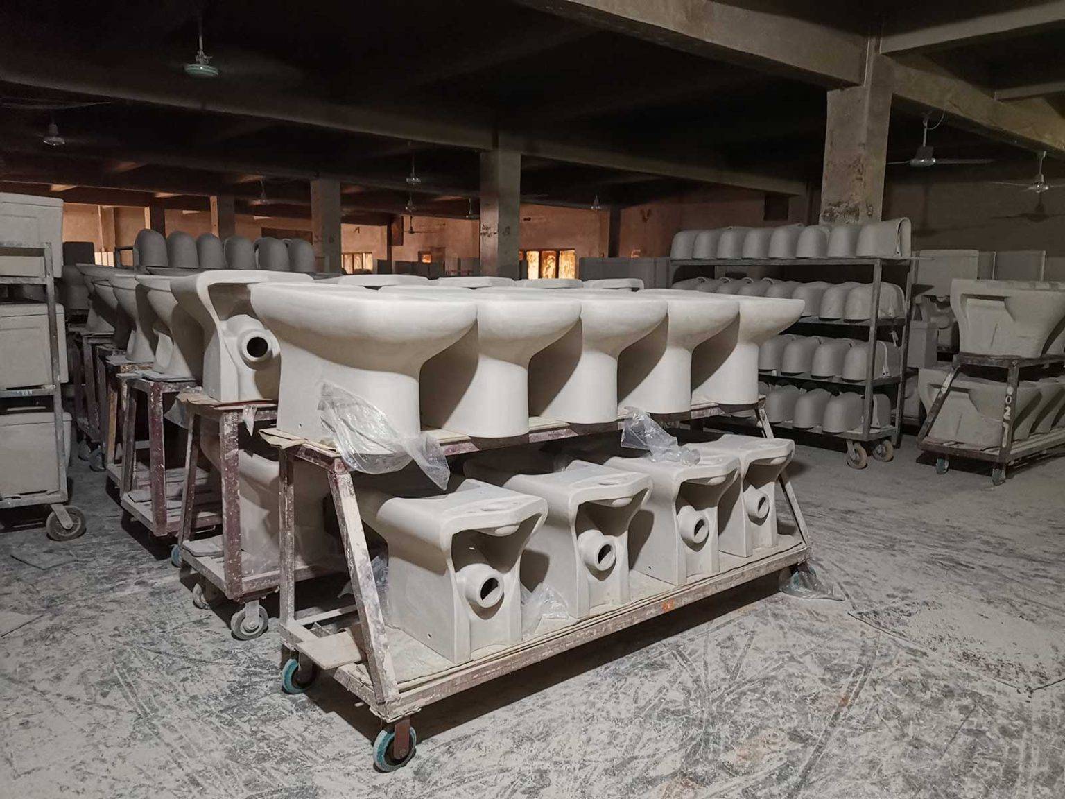 Shower Fixtures & Faucets - Grandeur Design and Materials